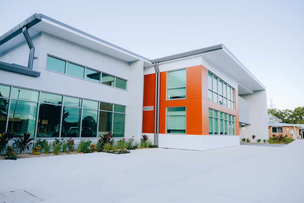 College opens new hi-tech building