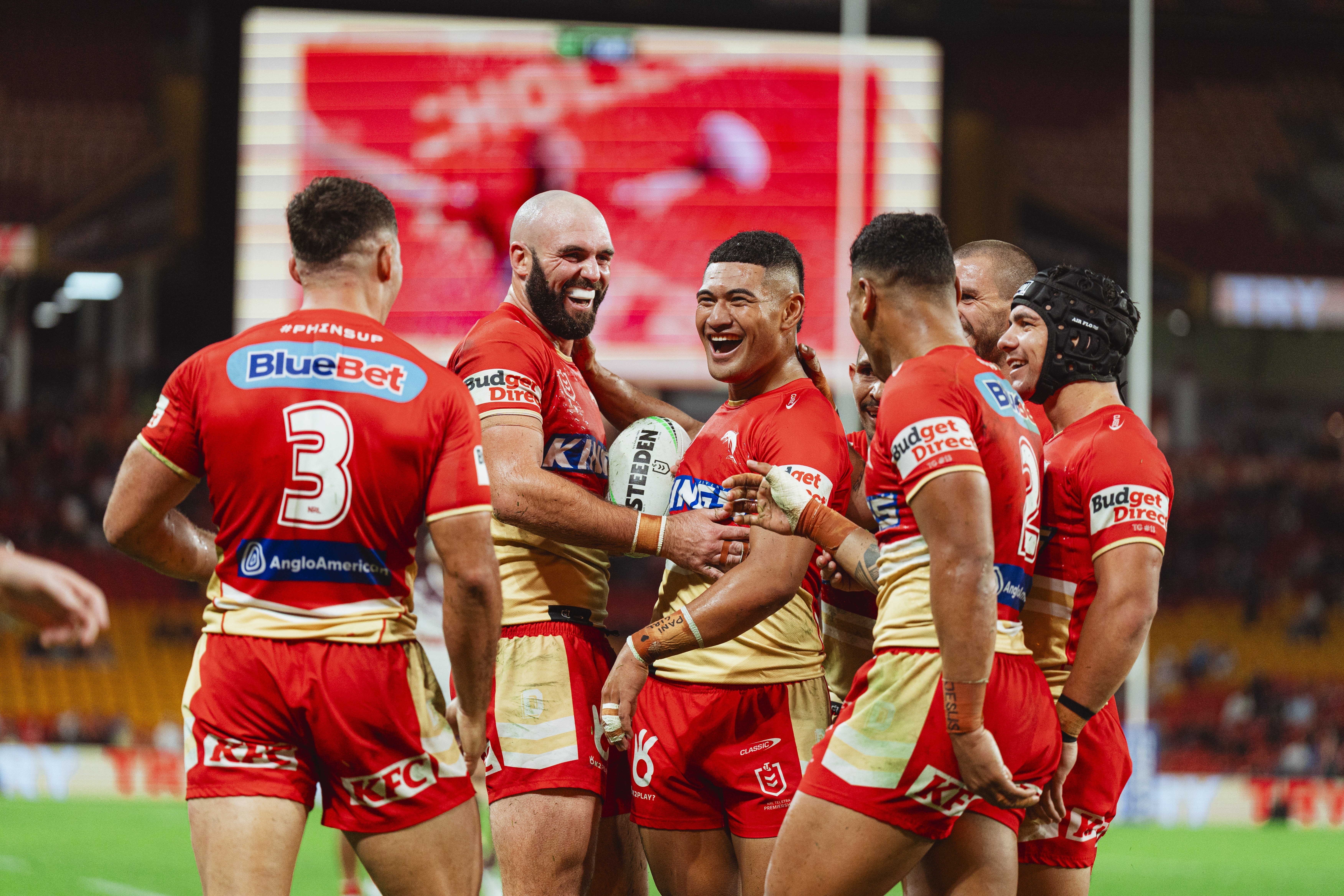 Mark Nicholls on THAT long-range try