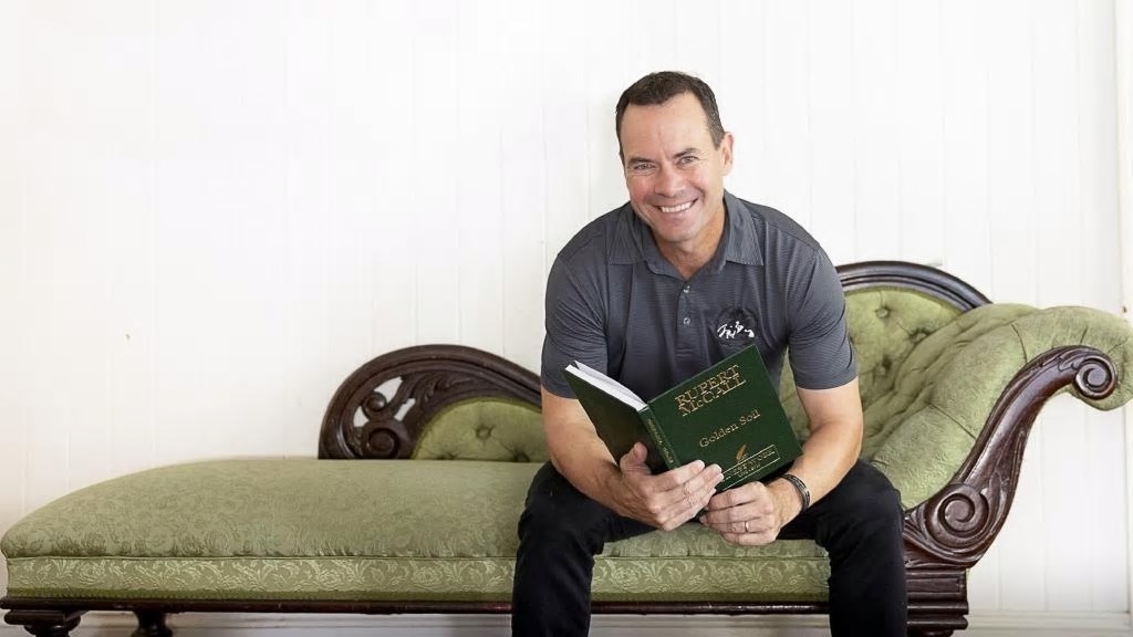 Rupert McCall - Becoming a poet