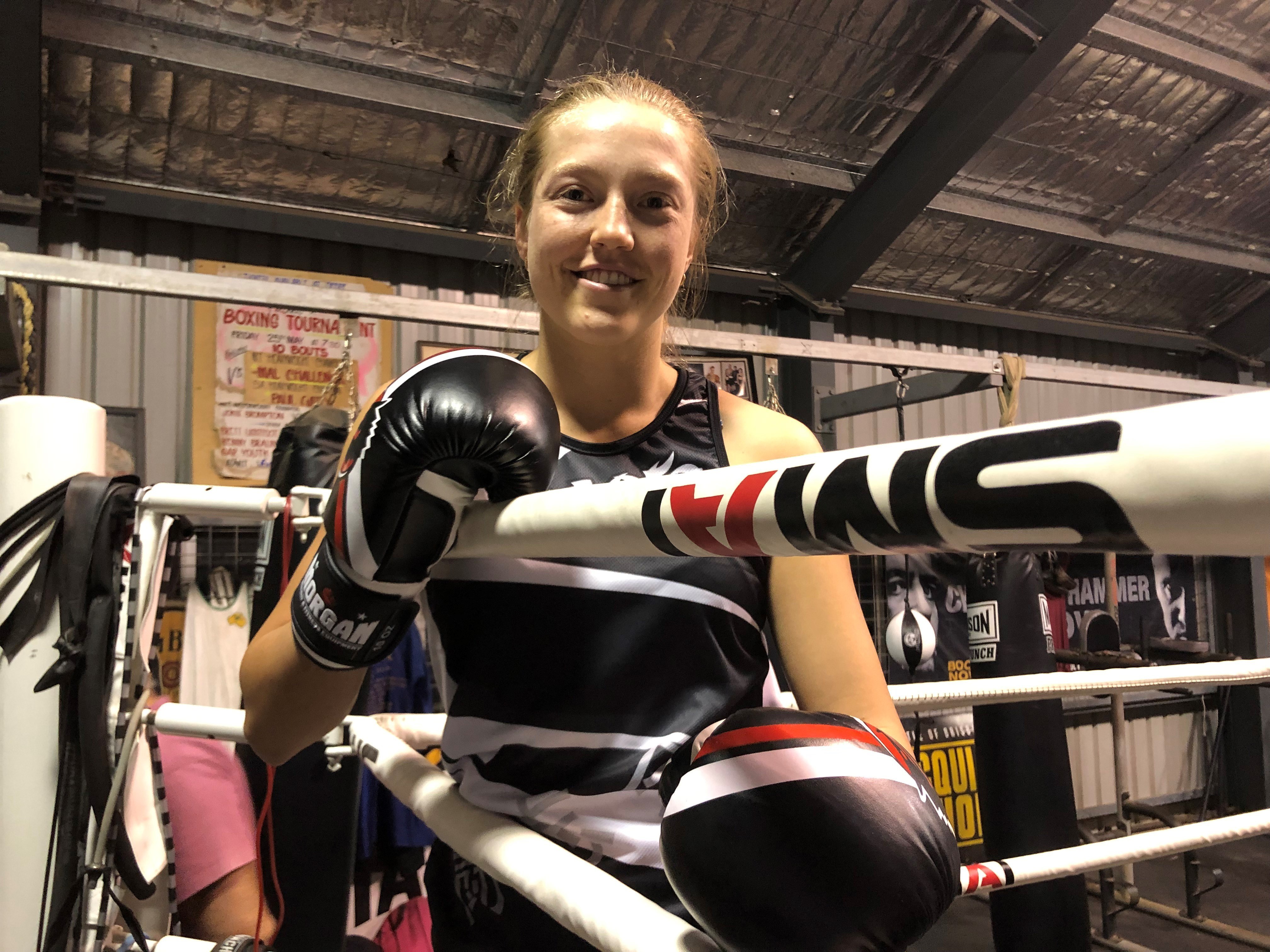 Brooke's remarkable boxing bow