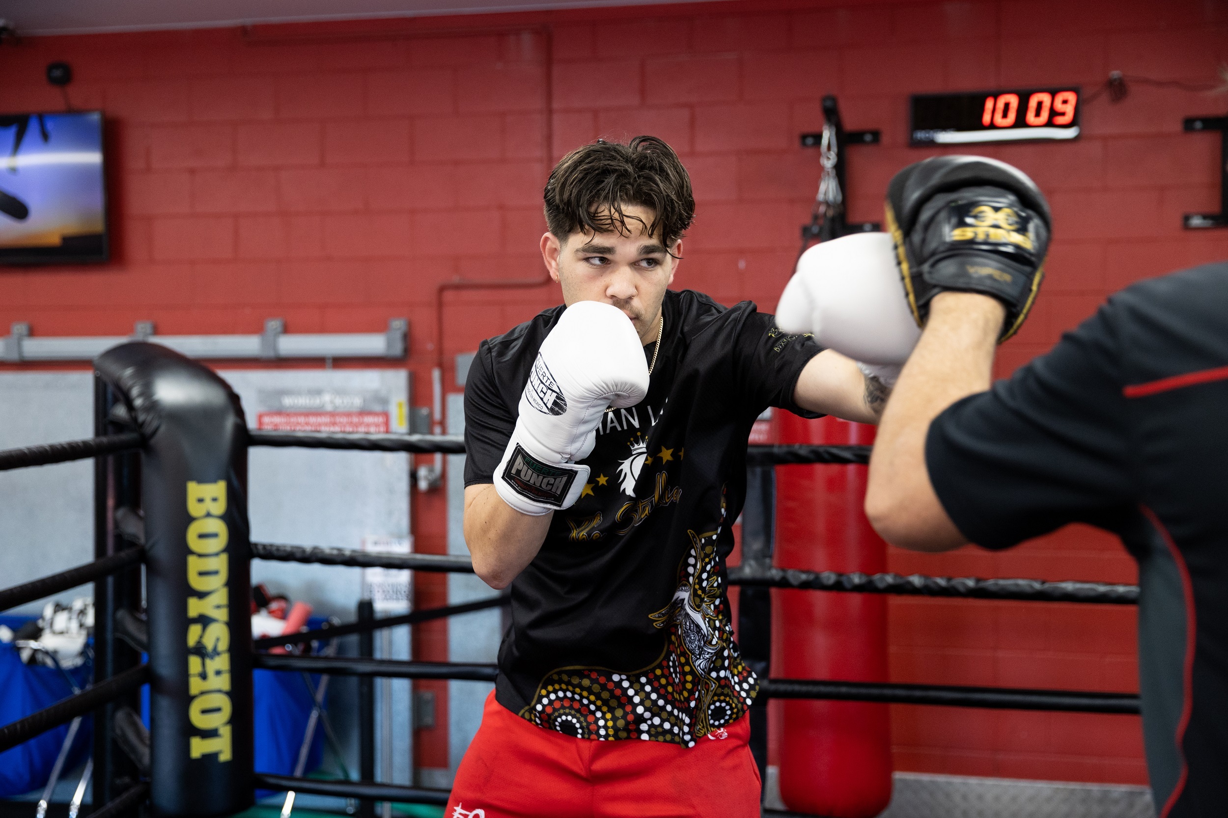 Law lands shot at vacant Australian title