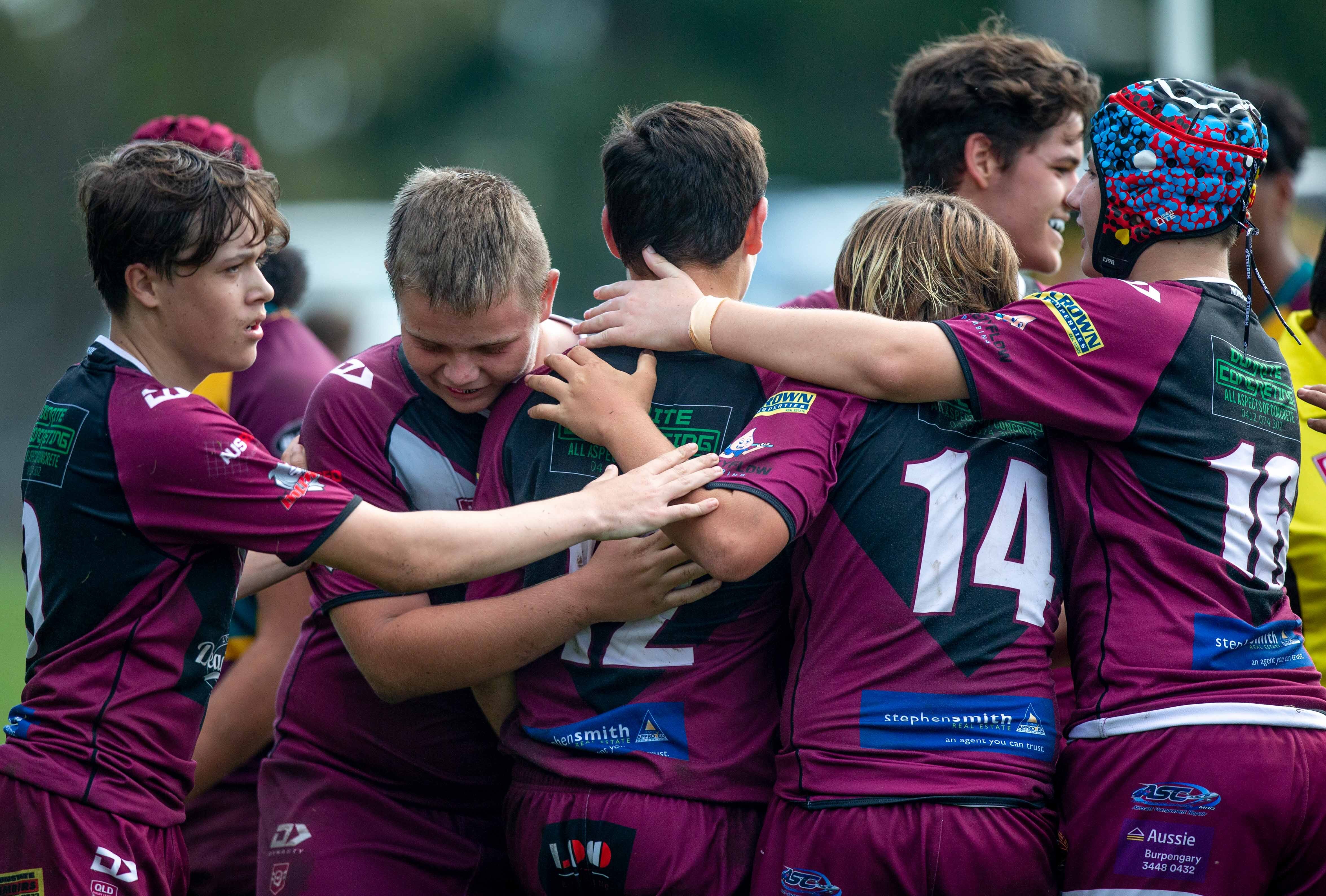 Raiders turn up heat on leaders