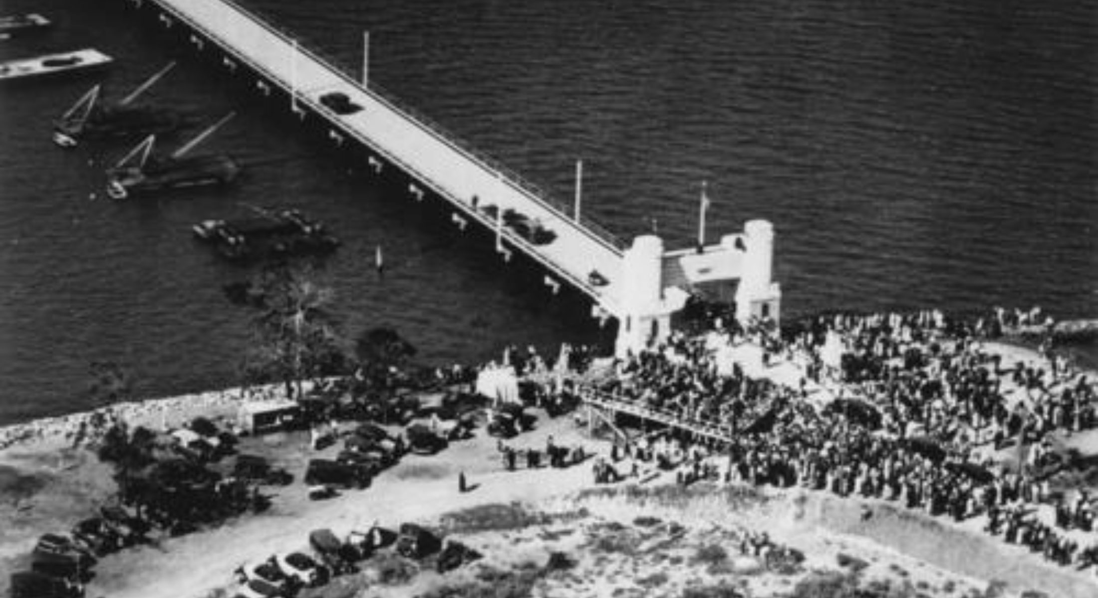 History of the Three Redcliffe Bridges